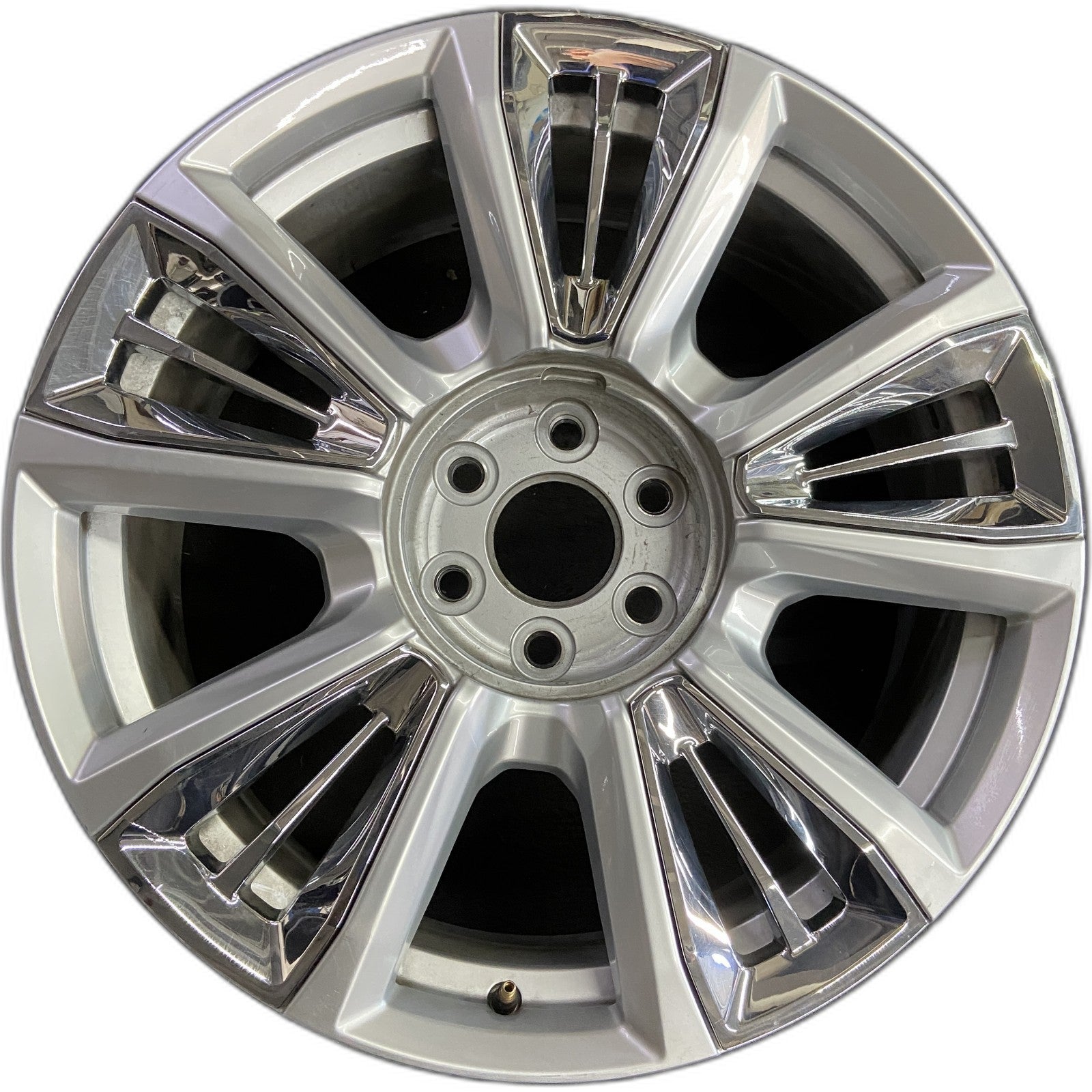GMC Chevrolet SILVER CHROME SUBURBAN 1500 SIERRA DENALI TAHOE OEM Wheel ...