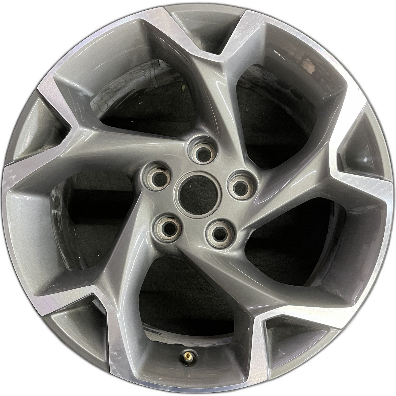 Chevrolet MACHINED GREY TRAX OEM Wheel 17x7.5 Inch 2024 42727448 gray ...