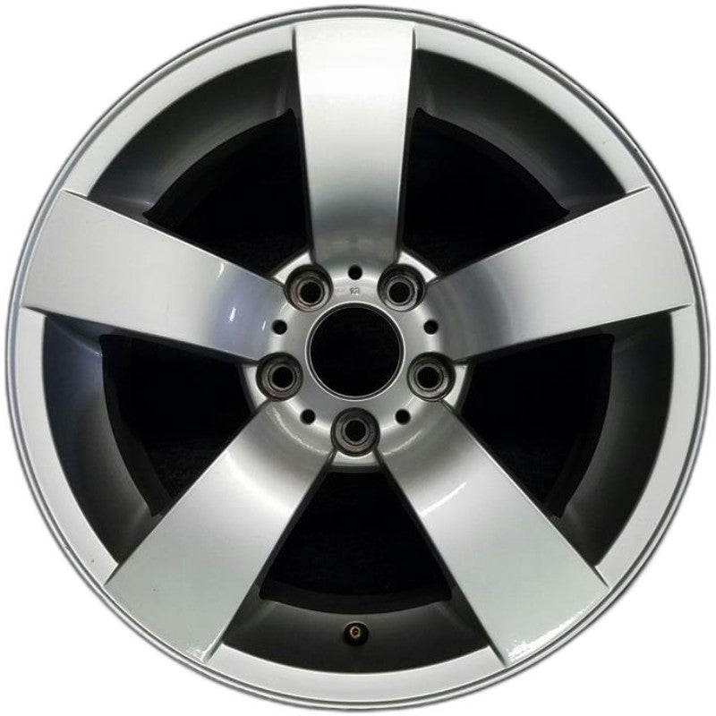 Upgrade Your BMW 525i with 17" OEM Wheels: Expert Recommendations