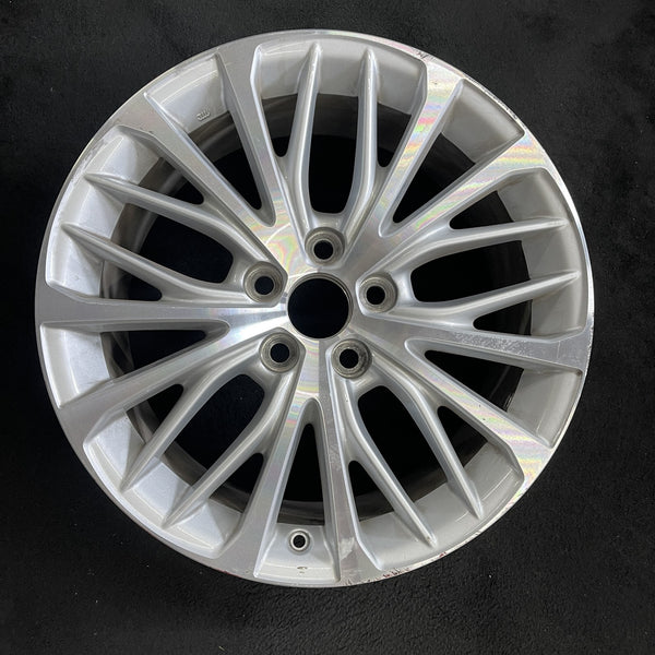 Toyota SILVER CAMRY OEM Wheel 2018-2022 18x8 Inch 4261106F80 4261106F90 ...