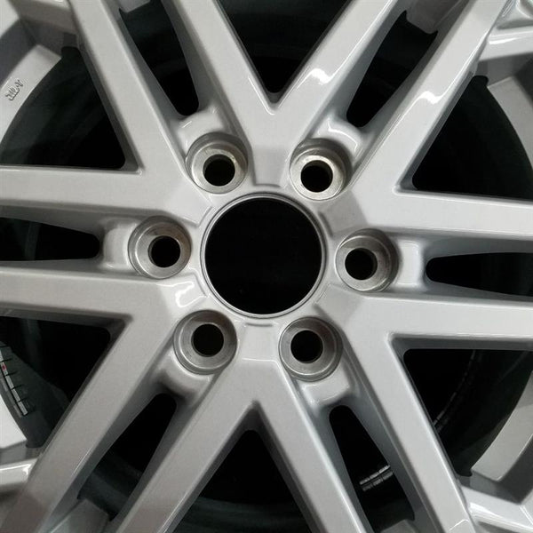 Toyota SILVER SEQUOIA TUNDRA OEM Wheel 2023 18x7.5 Inch 6 double spoke ...
